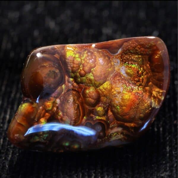 Rockhounding in Arizona: Dig For Agate, Crystals, and Gems