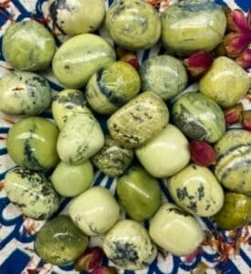 List of Common and Rare Green Rocks, Minerals, and Crystals