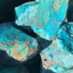 How To Identify Chyrsocolla Like a Graduate Gemologist