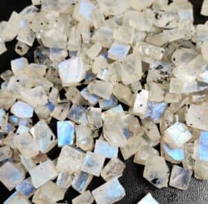 How To Identify Rainbow Moonstone Like a Graduate Gemologist