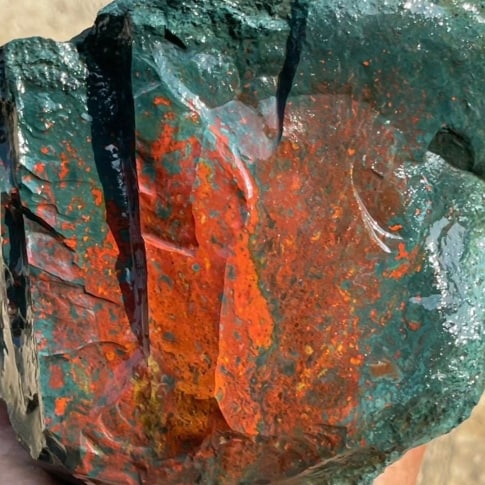 Types of Green Crystals (Names of The Best Gems to Collect)