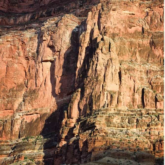 Limestone Mineral - (Why Rockhounds Don't Collect It)