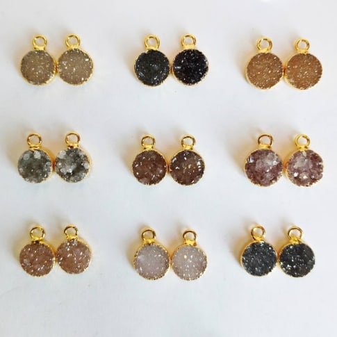 Types of Druzy Quartz (White, Blue, Pink... Lots of Pics)