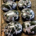 Gabbro Rock (Facts, Composition, and Uses) Lots of Pictures