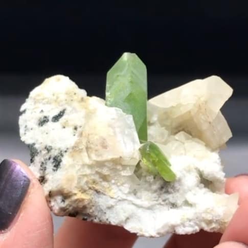How To Identify Titanite Like a Graduate Gemologist